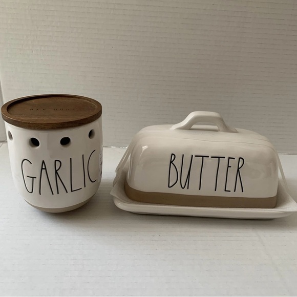 Rae Dunn | Kitchen | Rae Dunn Garlic Storage Container Cellar Artisan ...